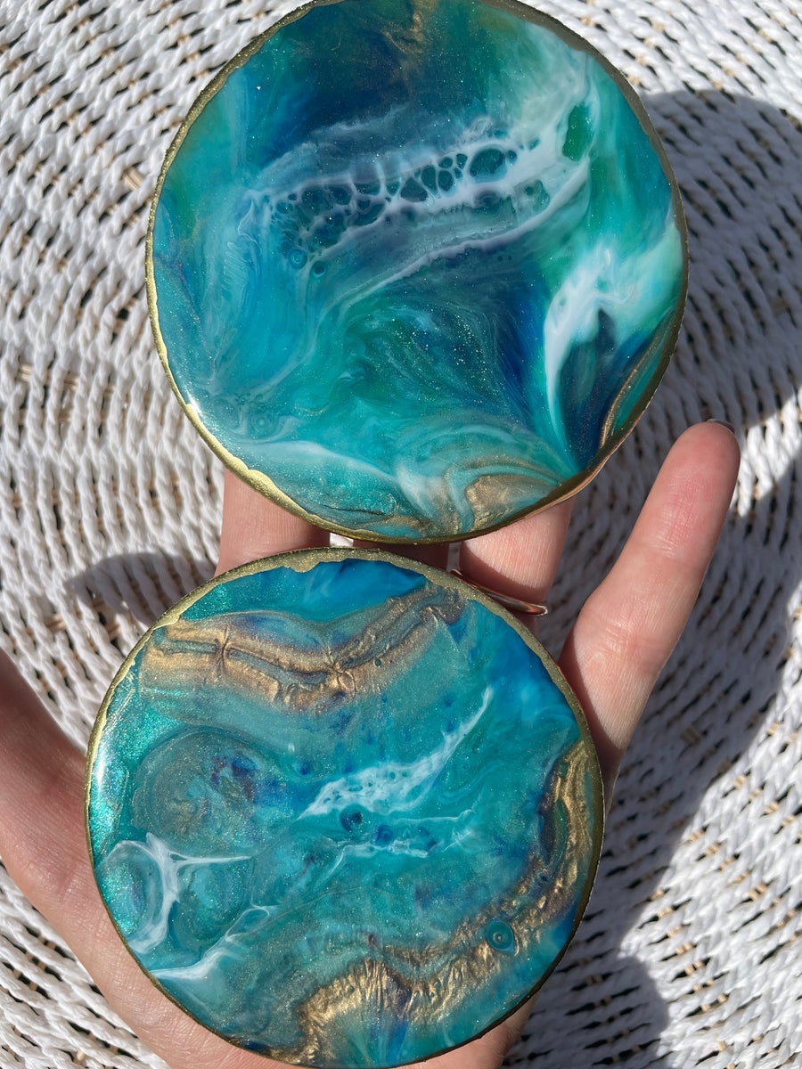 3 Ways to Finish Your Resin Art With Gold – Drippy